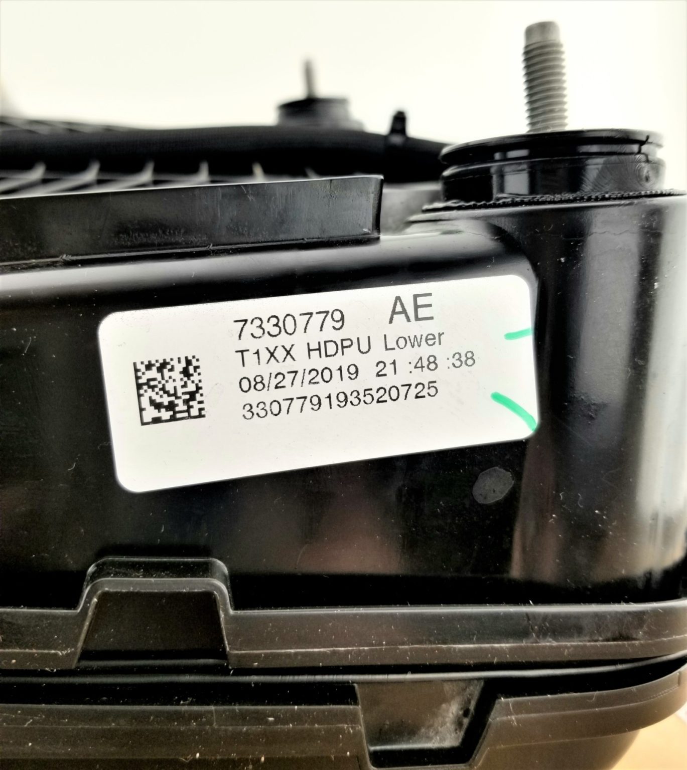 NEW – Genuine GM – Diesel Exhaust Fluid Tank Assembly 85138746 84831759 ...