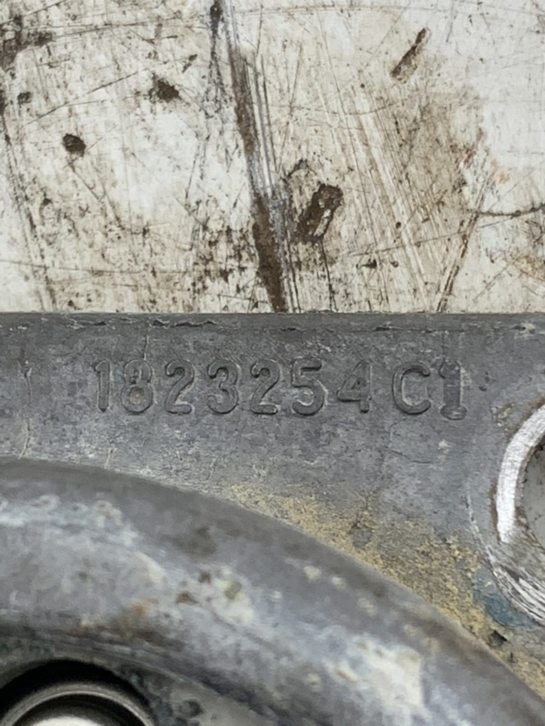 International – DT466 – Filter Adapter – Used – #1823254C1 | EKG DIESEL