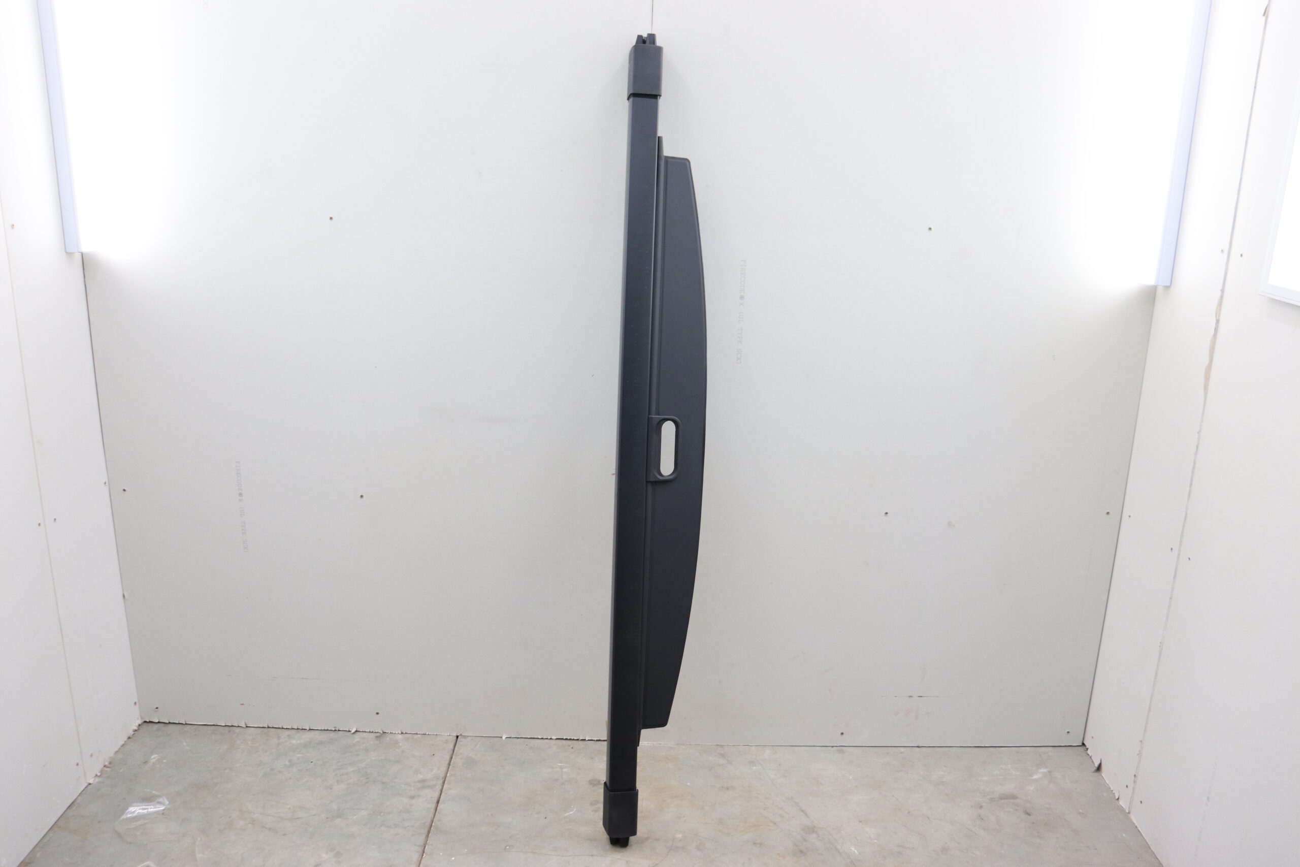 GM Cargo Area Shade in Jet Black 84390976 | EKG DIESEL