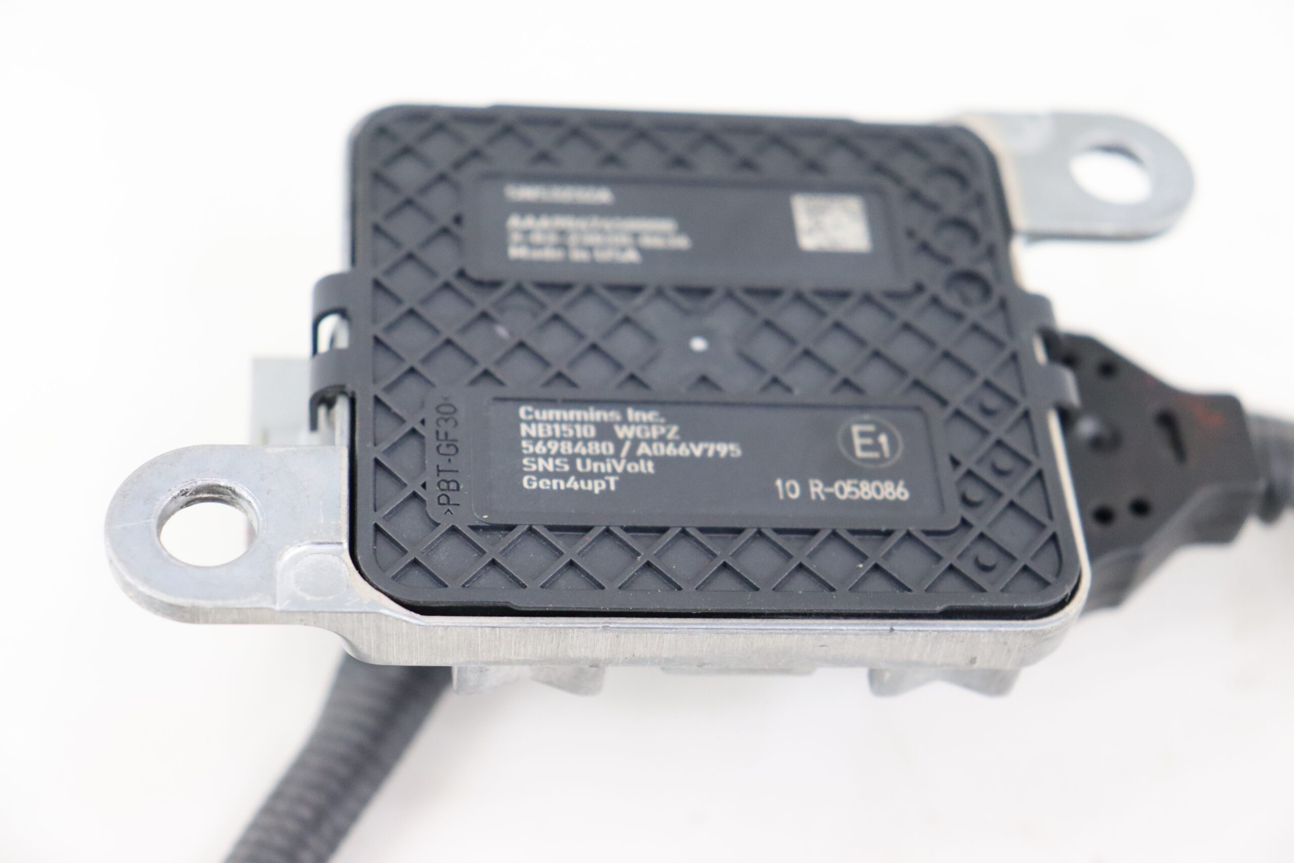 Cummins Nitrogen Oxide Sensor 5698480 | EKG DIESEL